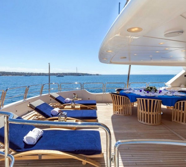 SEA BLUEZ Yacht Charter Details, Benetti | CHARTERWORLD Luxury Superyachts
